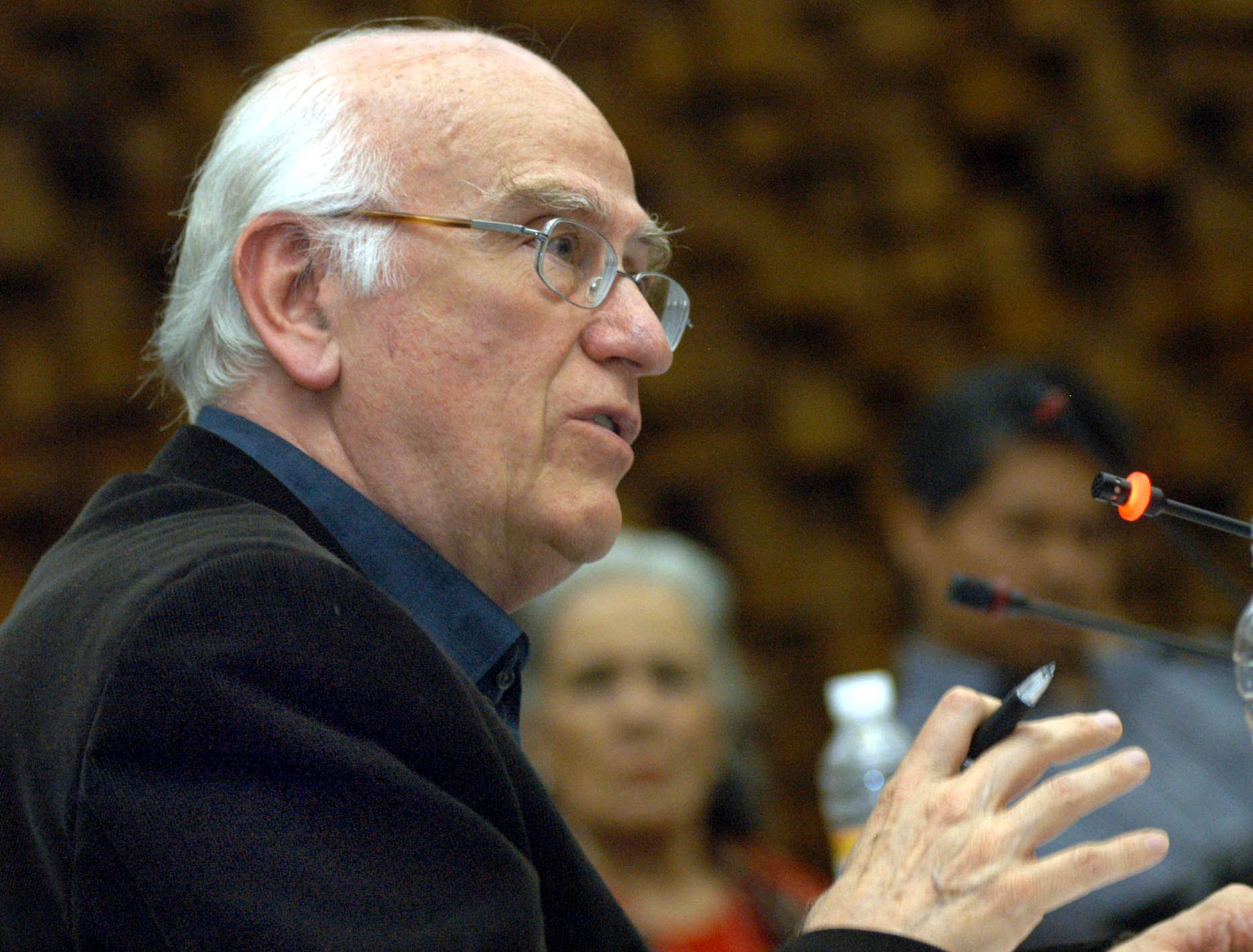 Apropos Redeemers - Literal Magazine